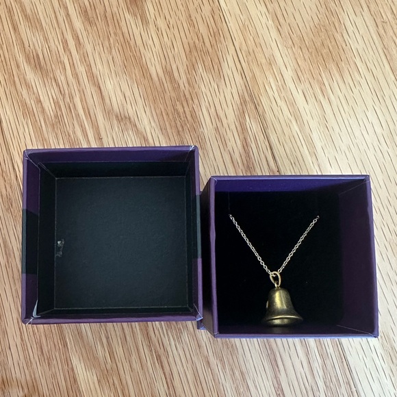 Taylor Swift | Jewelry | New Taylor Swift Speak Now Bell Necklace ...